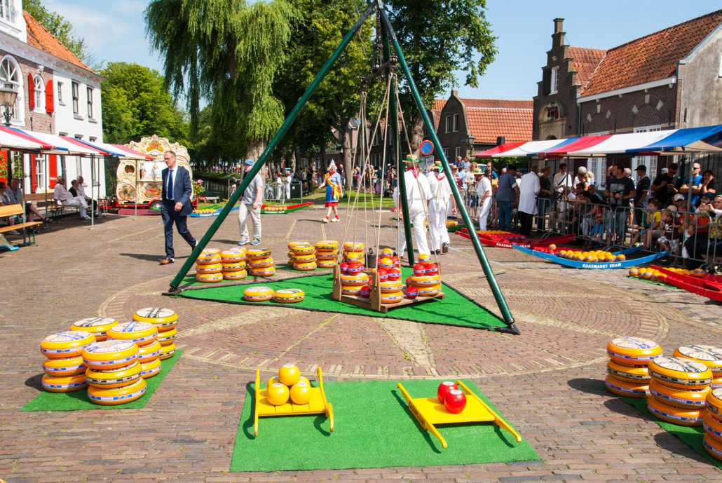 Cheese market Edam | Opening hours, prices and travel directions ...